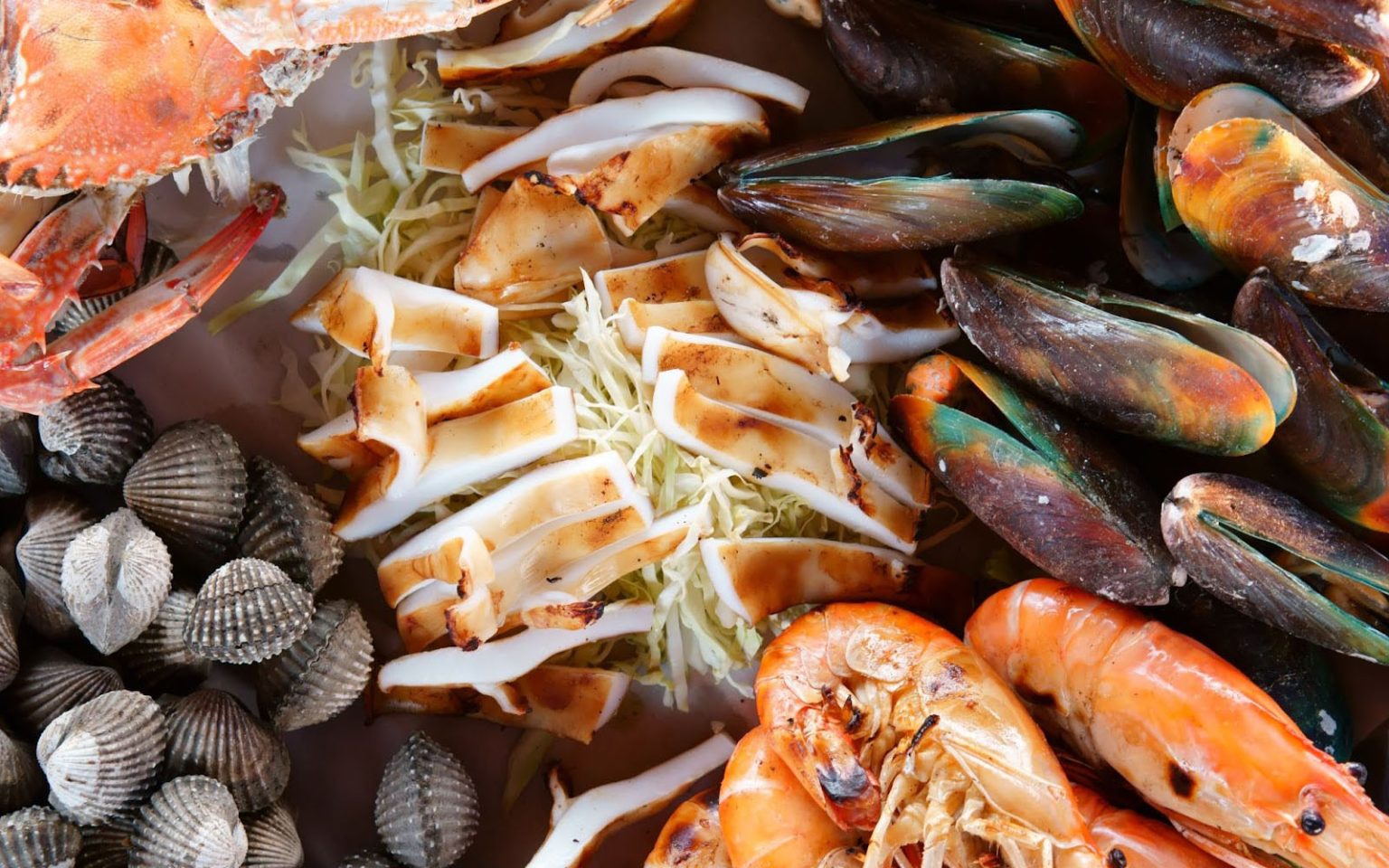 5 Most Popular Batam Seafood Restaurants You Must Visit - BATAMFAST BLOG